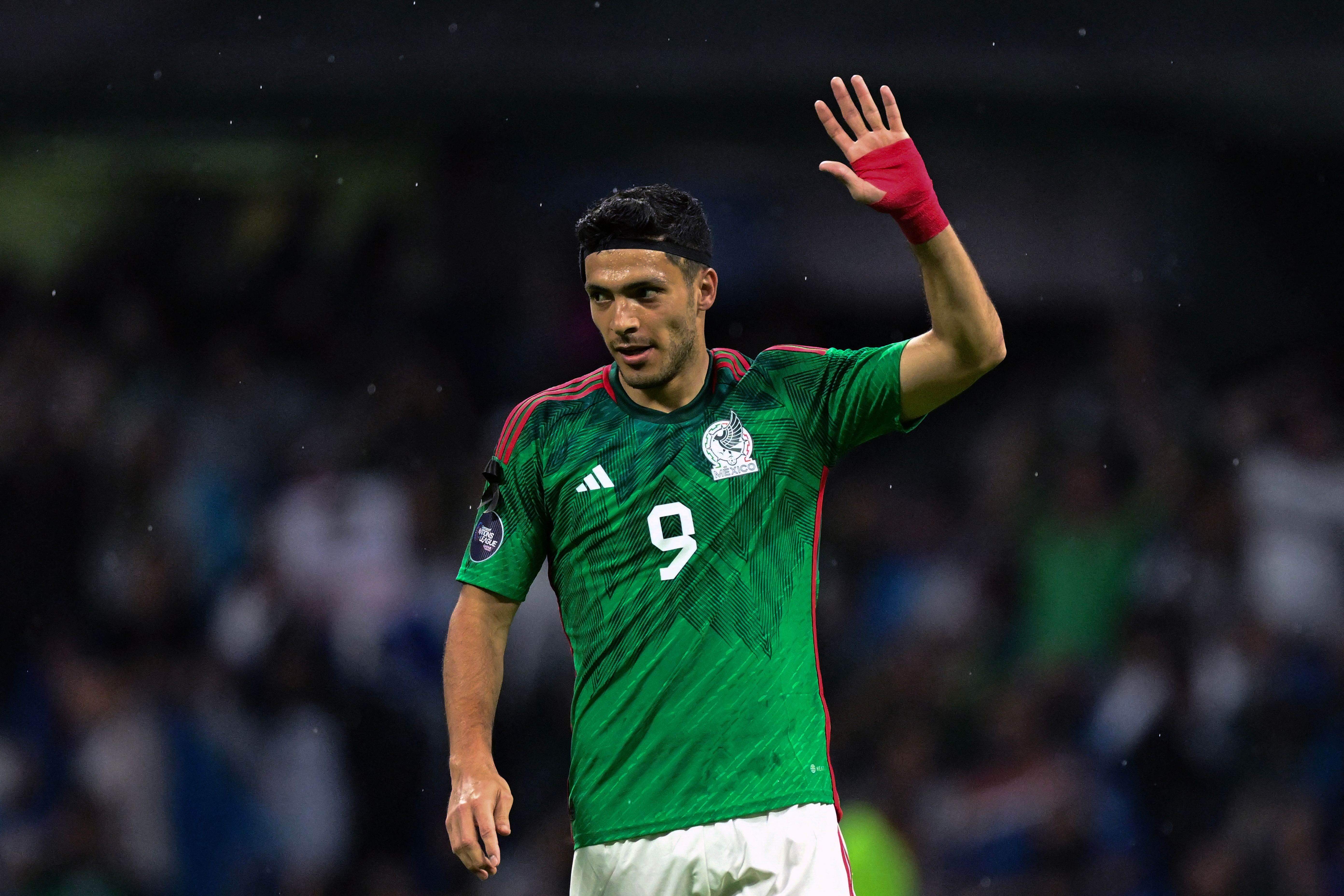 Triste aniversario: Raúl Jiménez cumple un año sin meter gol con la ...