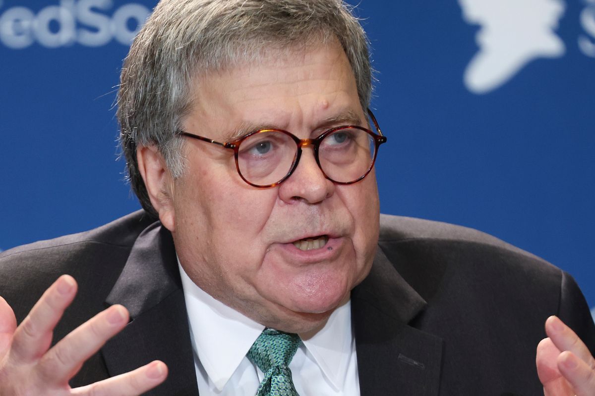 El exfiscal general Bill Barr no vislumbra a Donald Trump en prisión ...