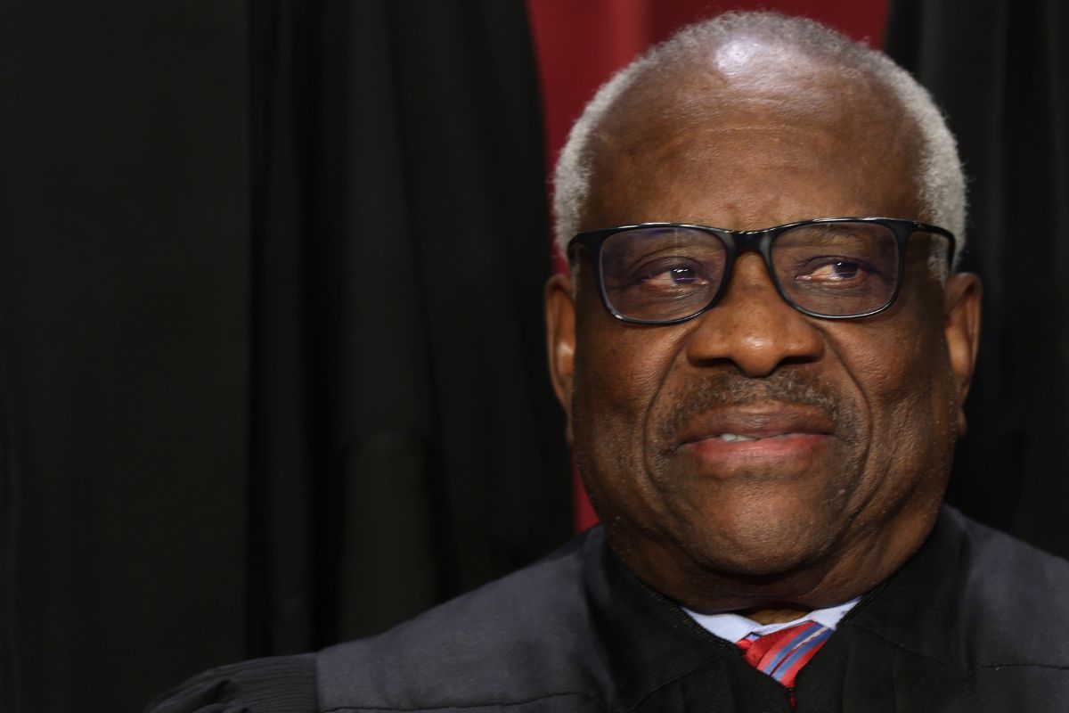 Clarence Thomas, en medio del escándalo por aceptar viajes en yates y ...