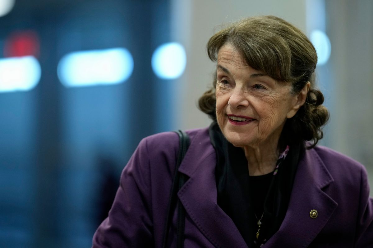 Dianne Feinstein, senadora de 90 años, evidenció confusión y fue ...