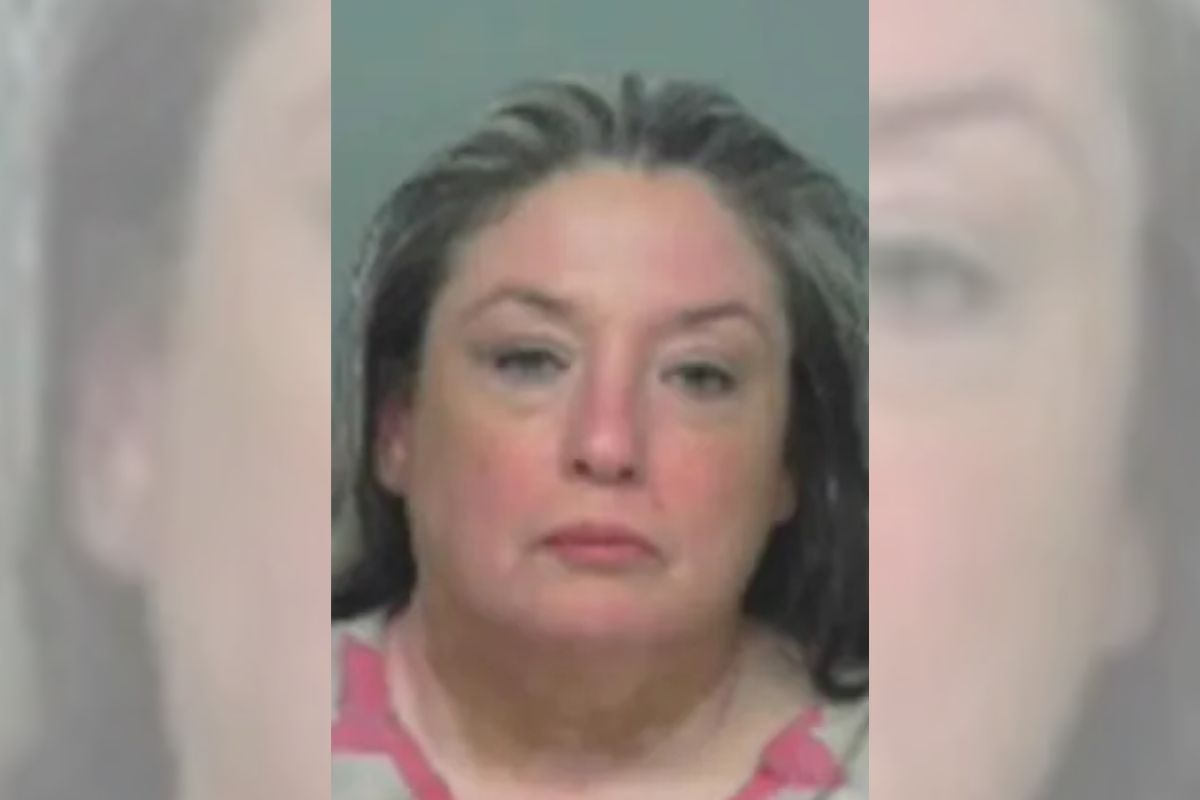 Pareja del autor de la masacre de Texas enfrenta cargos por ...