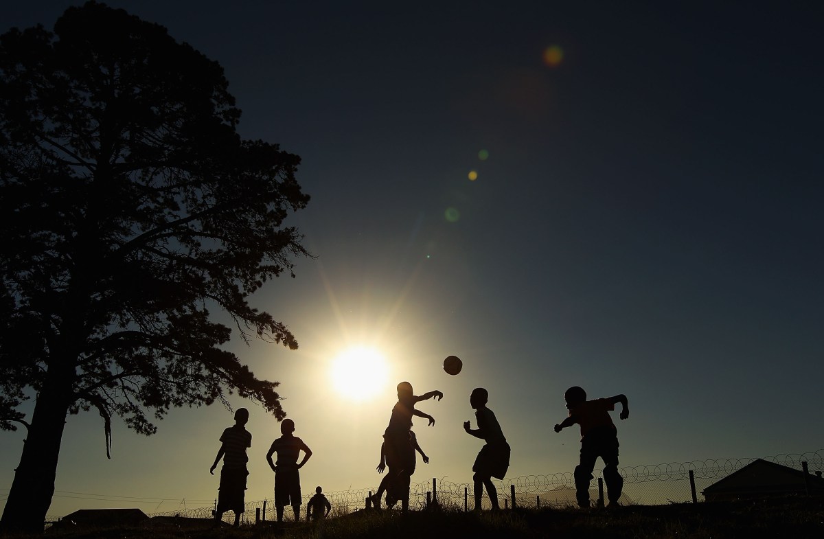 Los únicos nonillizos en el mundo cumplieron dos años - La Opinión