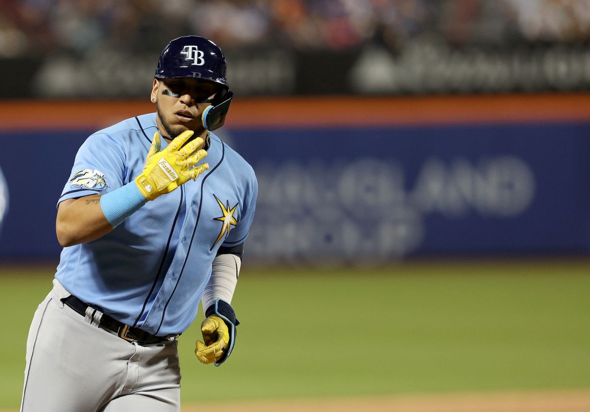 El mexicano Isaac Paredes estuvo intratable con el madero en las ...