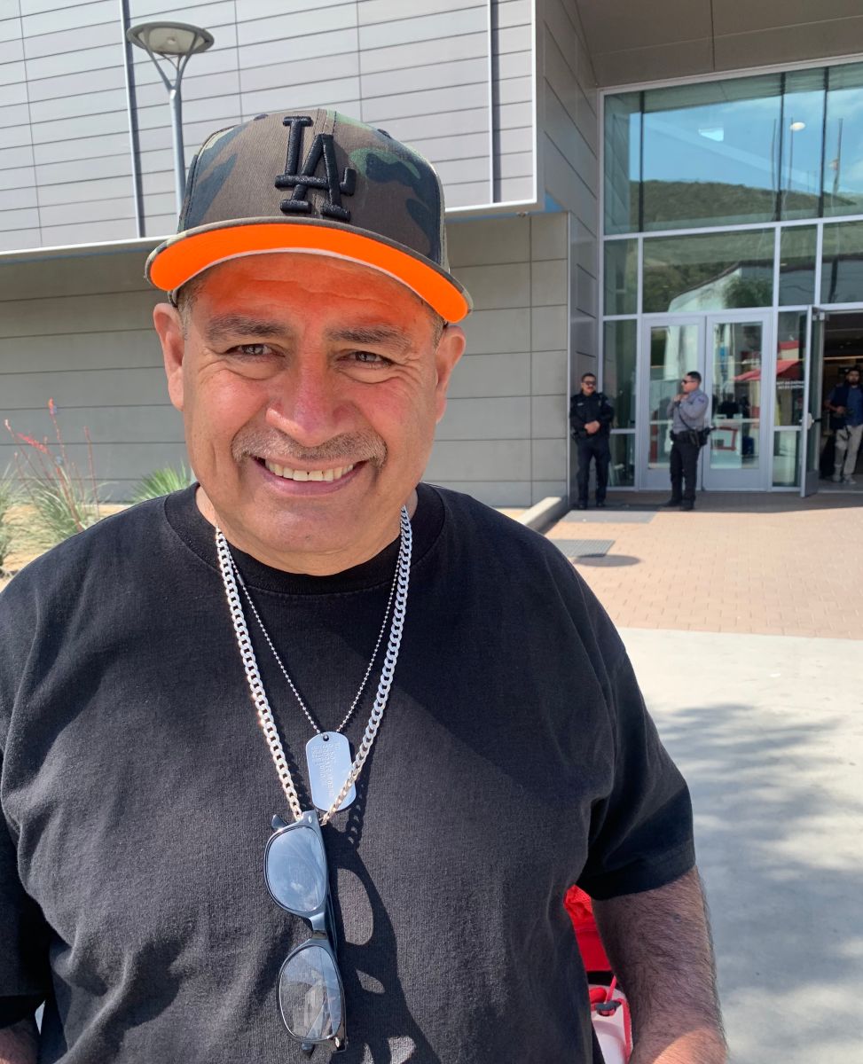 Veterano de la Marina regresa a EE UU tras 24 años de deportación - La ...