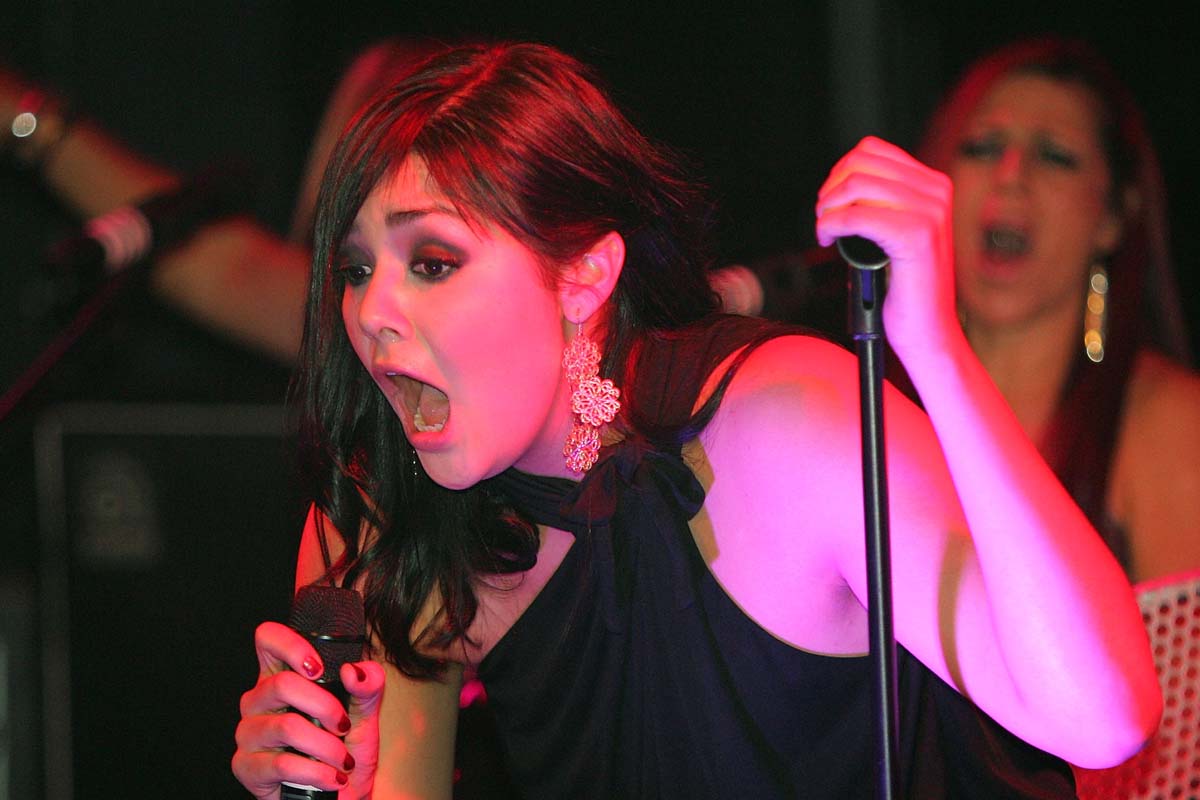 Phoenix Guerrero, hijo de Yuridia, se abre camino en la industria ...