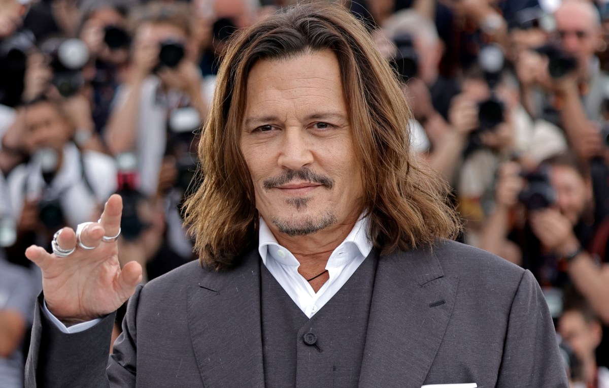 Johnny Depp se presentó en Cannes para la premiere de la cinta "Jeanne ...