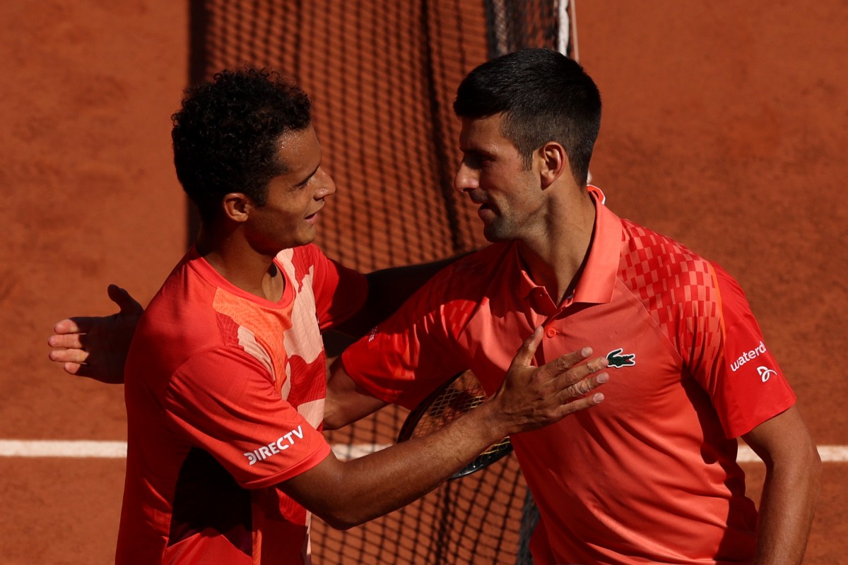 Novak Djokovic Barre Al Peruano Juan Pablo Varillas Y Avanza A Cuartos