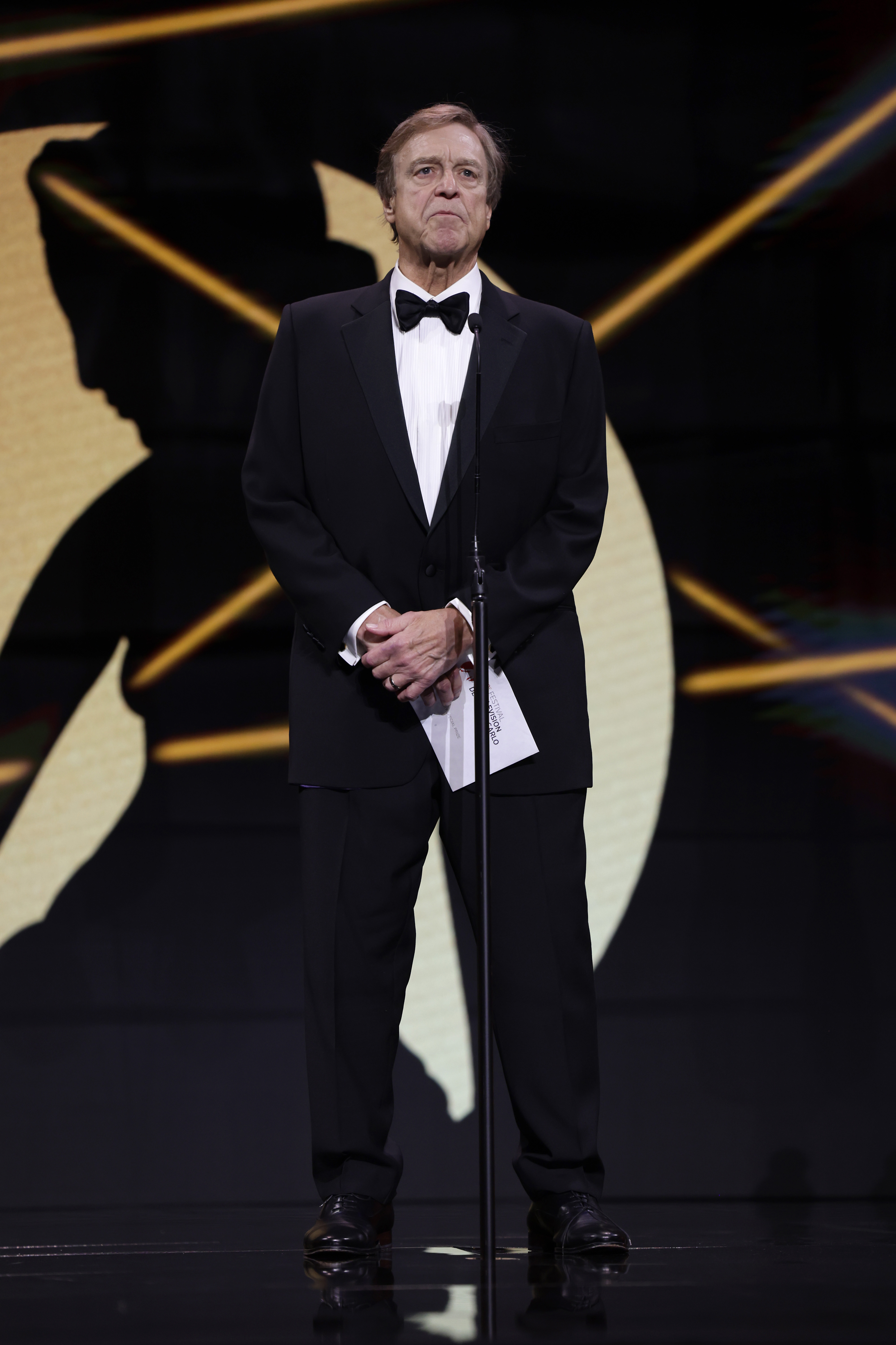 John Goodman aparece en Montecarlo y sorprende a todos por su pérdida ...