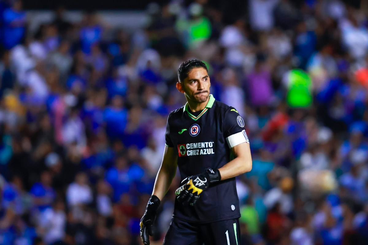 José de Jesús Corona se va del Cruz Azul después de 14 años de defender ...
