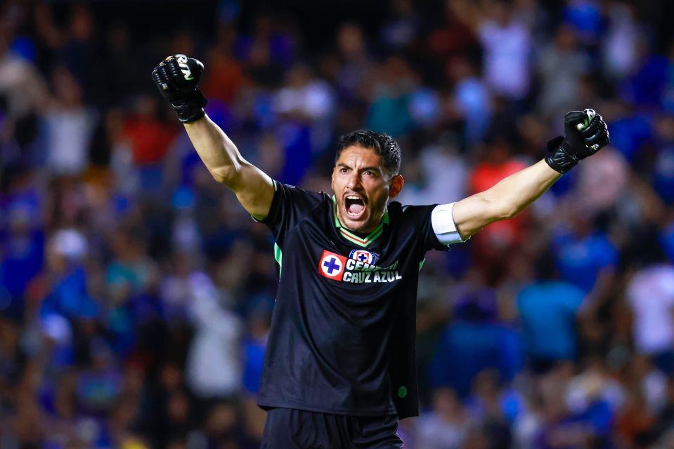 Jesus Corona tiene nueva casaca: El legendario portero de Cruz Azul ...