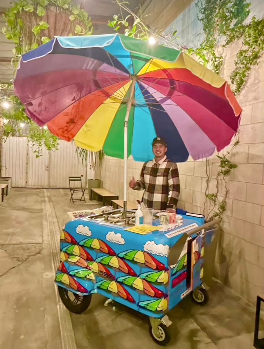 Hispano revoluciona venta de comida en la calle con sus originales ...