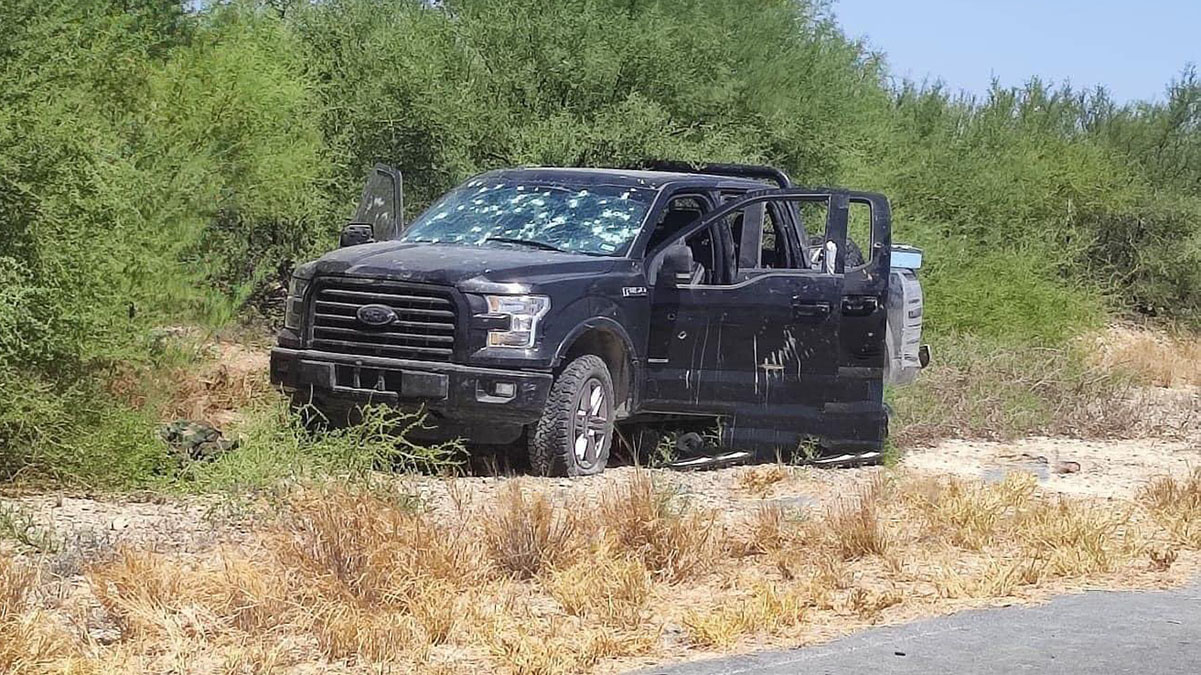 Así terminó una camioneta de sicarios que se enfrentó a policías en el ...