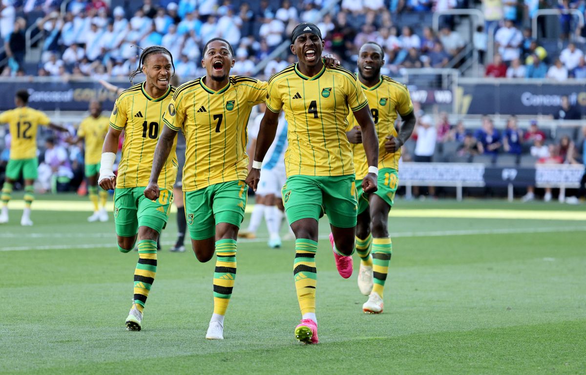 El seleccionador de Jamaica habló sobre México y su resbalón ante Qatar ...