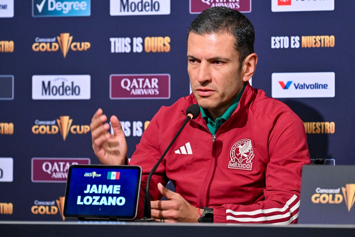 Burlas y apoyos hacia Jaime Lozano tras el descalabro de México ante ...