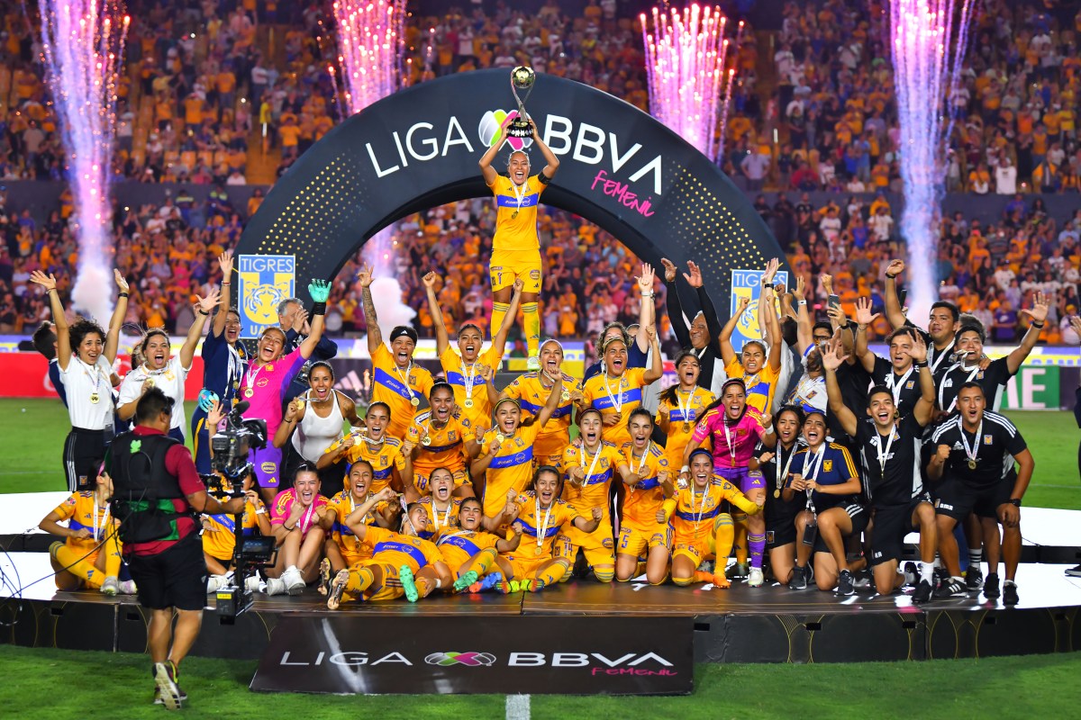 Felinas indomables: Tigres de la UANL alzaron el título del Campeón de ...