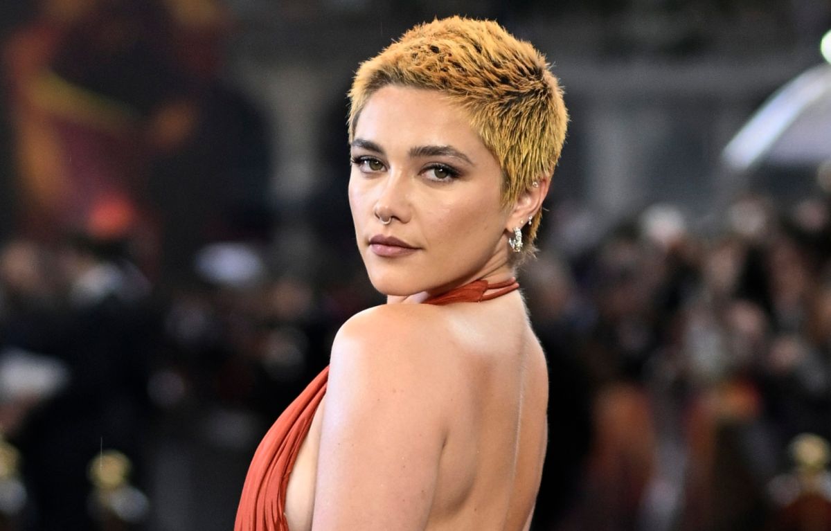 Florence Pugh explica el motivo de su nuevo look con el cabello muy ...