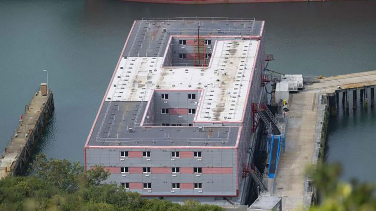 “Es como entrar en Alcatraz”: los primeros ocupantes describen la ...