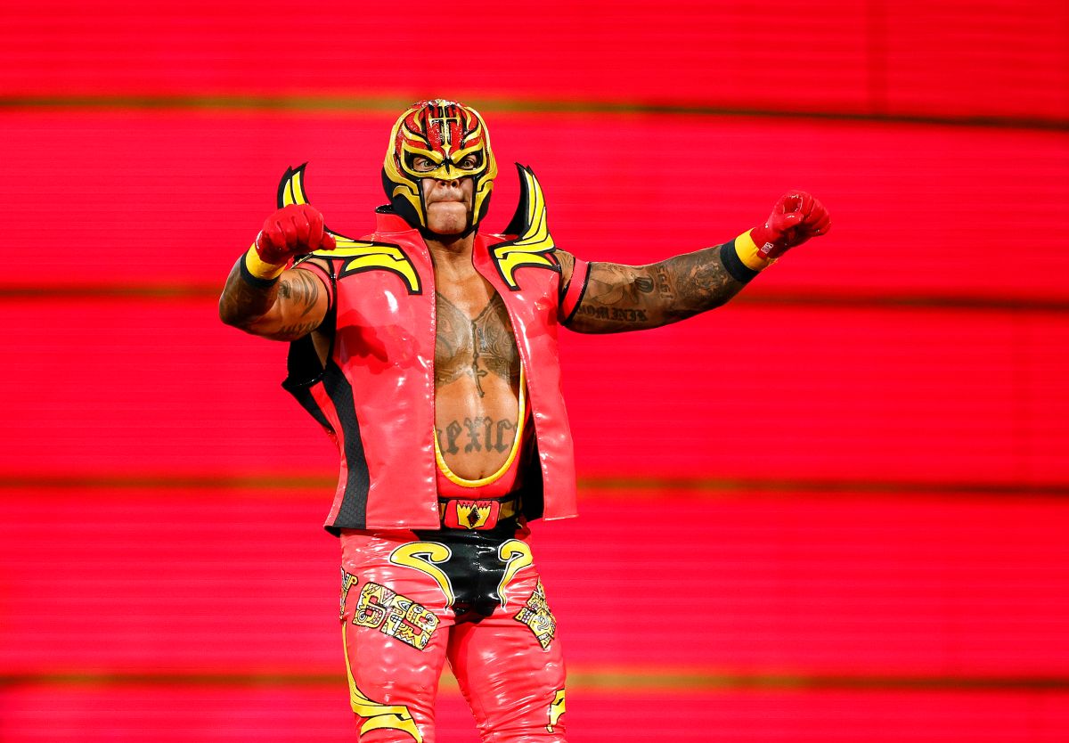 Rey Mysterio agranda su legado y se lleva el cinturón de Estados Unidos ...