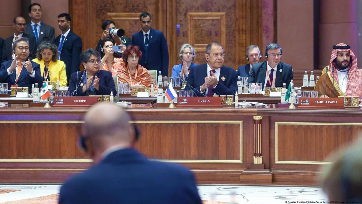 Ucrania critica la posición del G20 sobre la invasión rusa - La Opinión