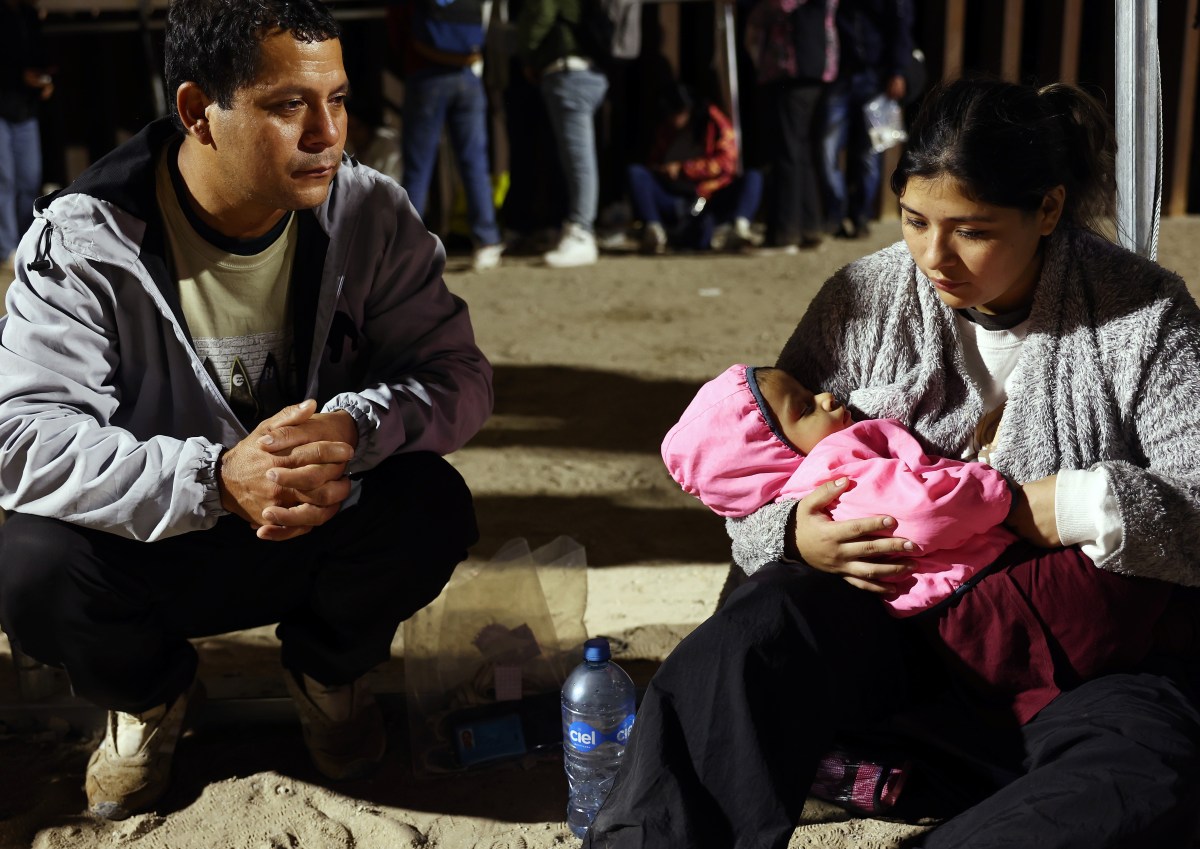 Nuevo reporte denunció que CBP separa a niños inmigrantes de sus padres ...