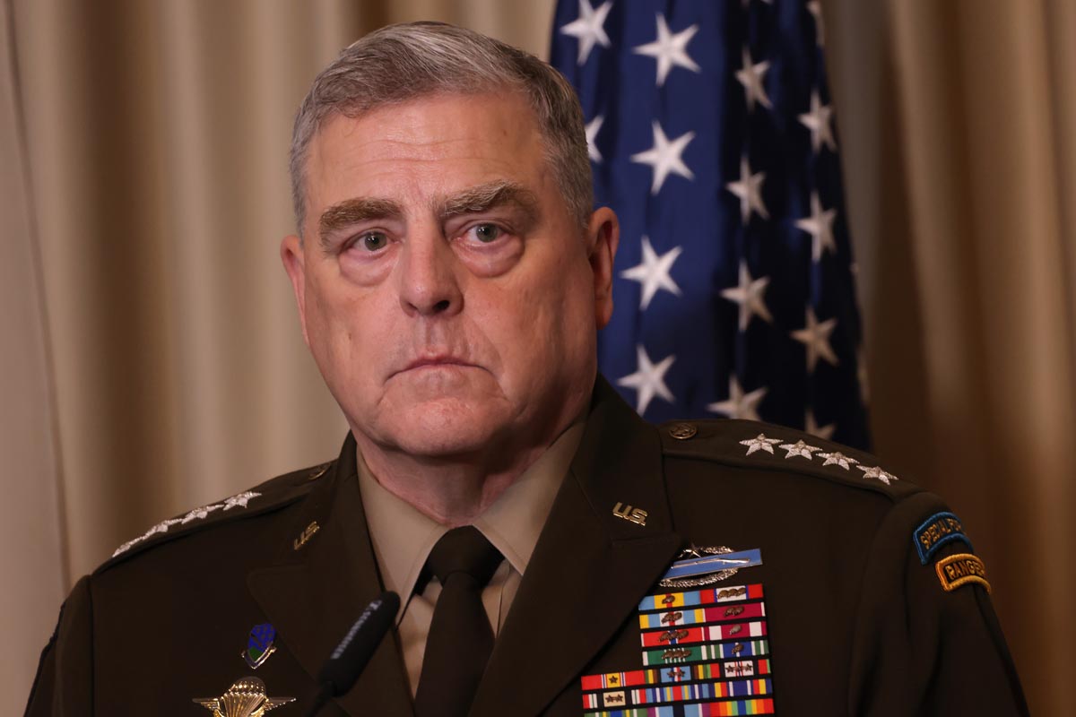 El general Mark Milley teme que Donald Trump lo encarcele durante su ...