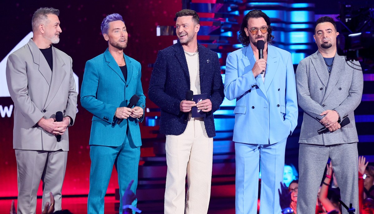 Se confirma el regreso del grupo NSYNC, en el soundtrack de la película ...