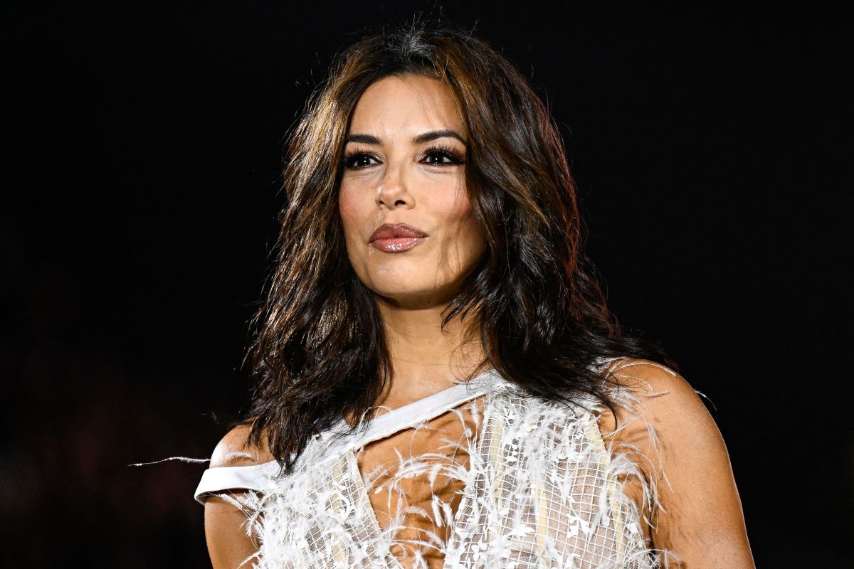 Eva Longoria da cátedra de estilo con un vestido que dejó a la vista su ...