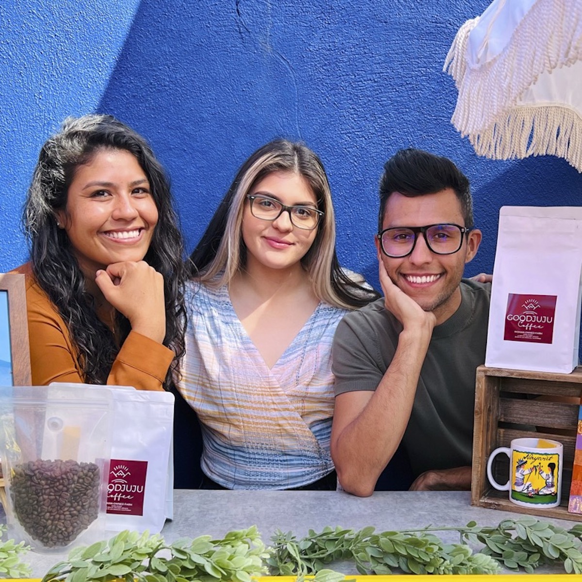 Hermanos lanzan un café mexicano preparado en frío y envasado en lata ...