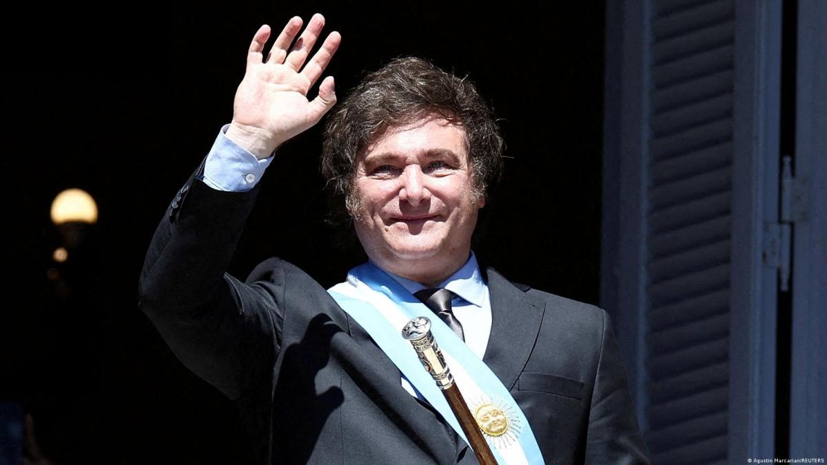 Milei convoca al Parlamento para debatir proyectos de reforma - La Opinión