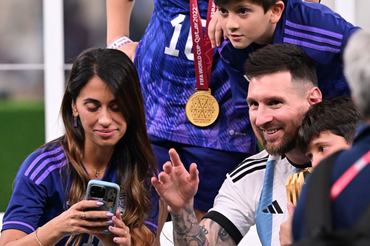 Antonela Roccuzzo presume en redes sociales a Lionel Messi entrenando ...