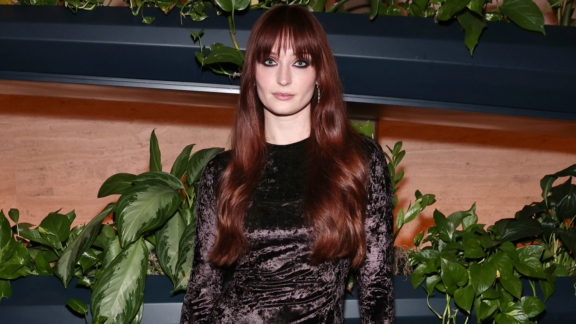 Sophie Turner es captada besando a su amiga Tabitha Doherty - La Opinión