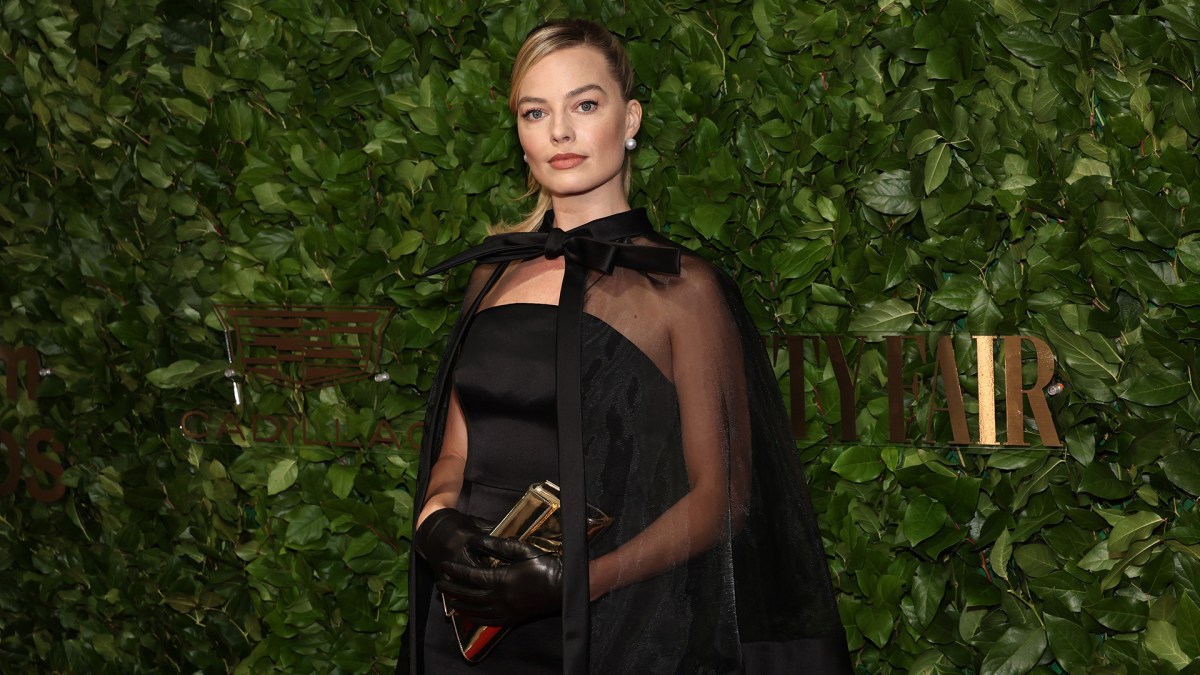 Margot Robbie y todo el elenco de Barbie celebran éxito mundial en ...