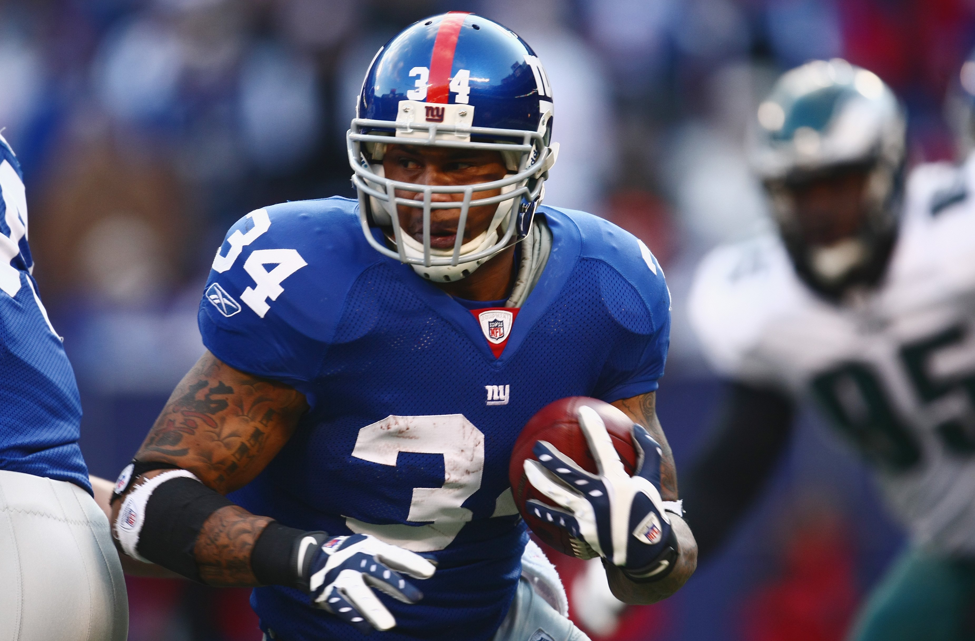 Ganador del Super Bowl Derrick Ward es arrestado en relación con robos ...