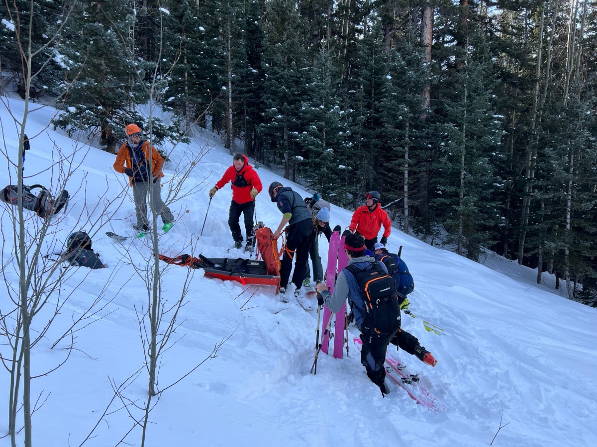 Médico de Colorado murió en una avalancha cuando practicaba snowboard ...