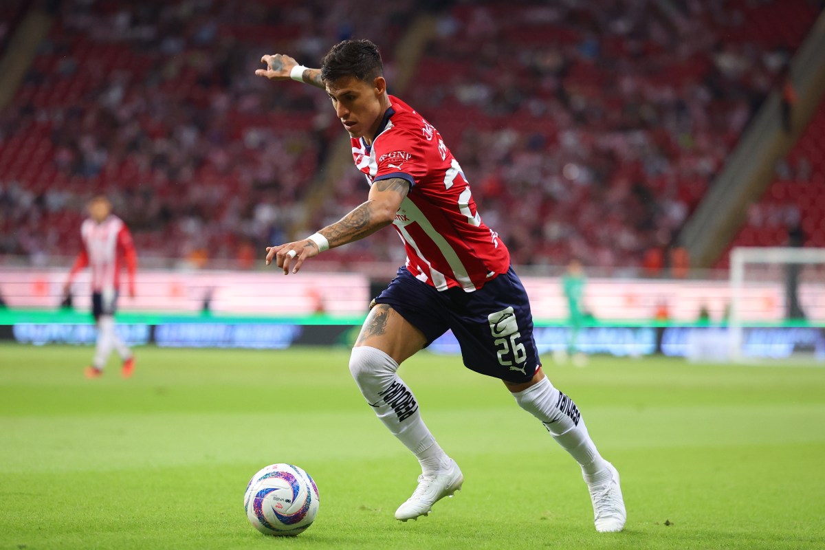 Cristian Calderón se realiza las pruebas médicas para ser nuevo jugador ...