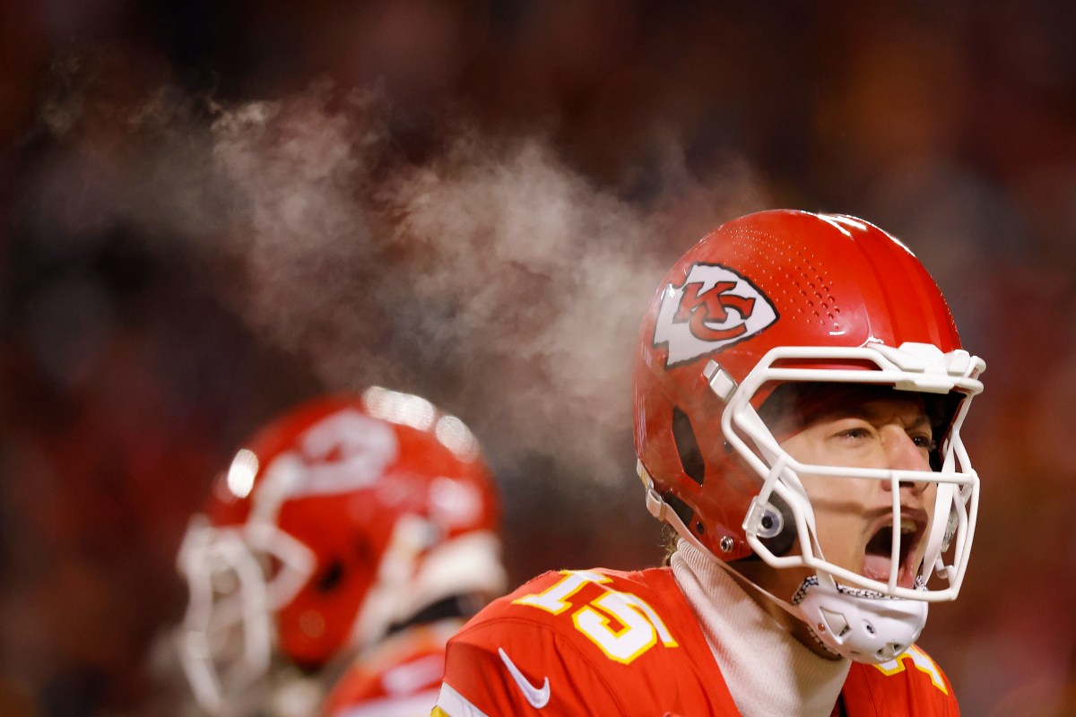 Kansas City Chiefs se imponen a Miami Dolphins en un frío encuentro por ...
