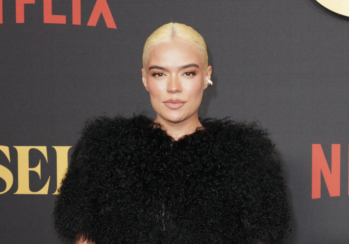 Karol G presume su cómo luce en Griselda. La serie de Sofía Vergara en Netflix - La Opinión