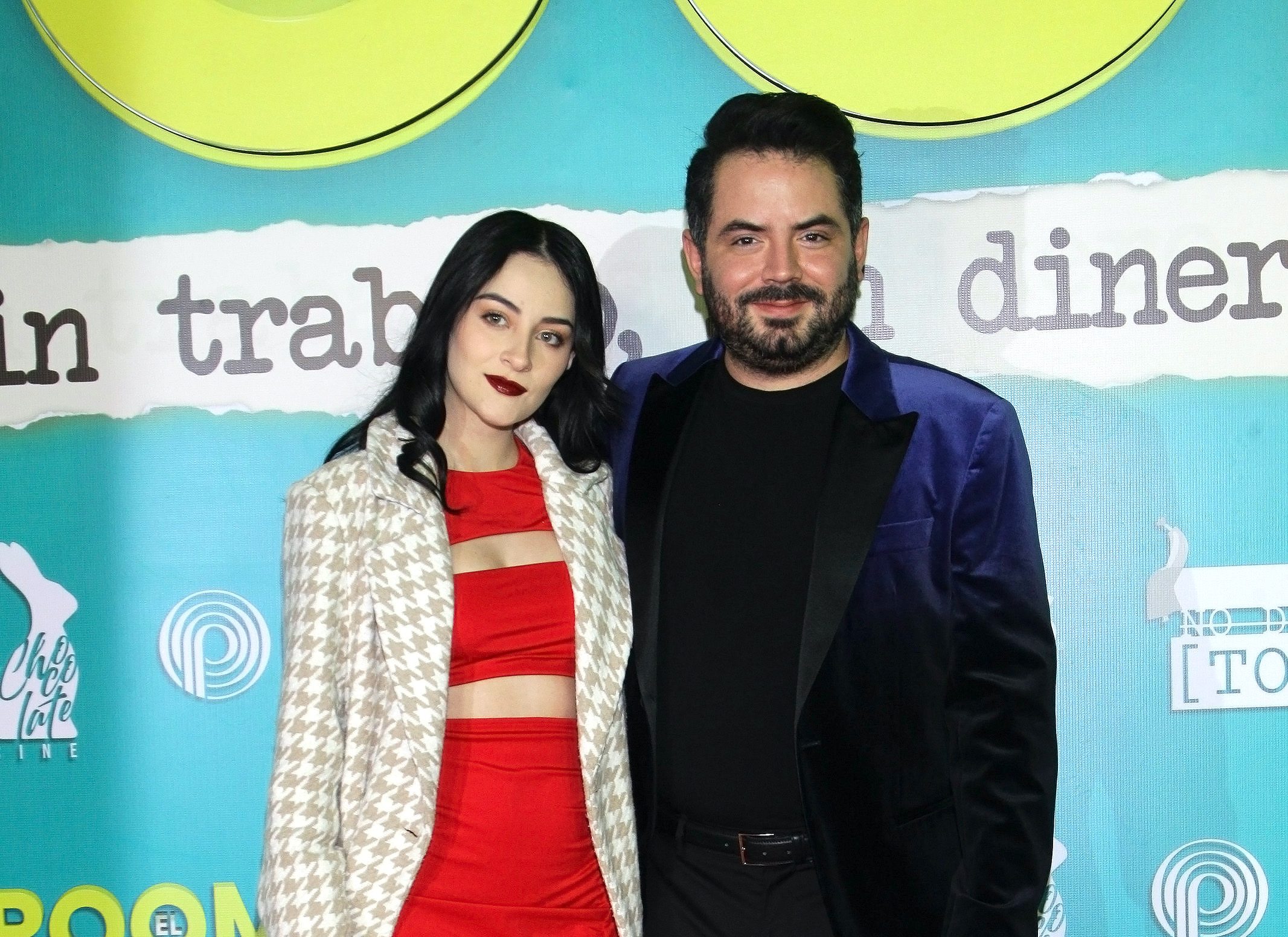 José Eduardo Derbez y Paola Dalay muestran el primer árbol de Navidad ...