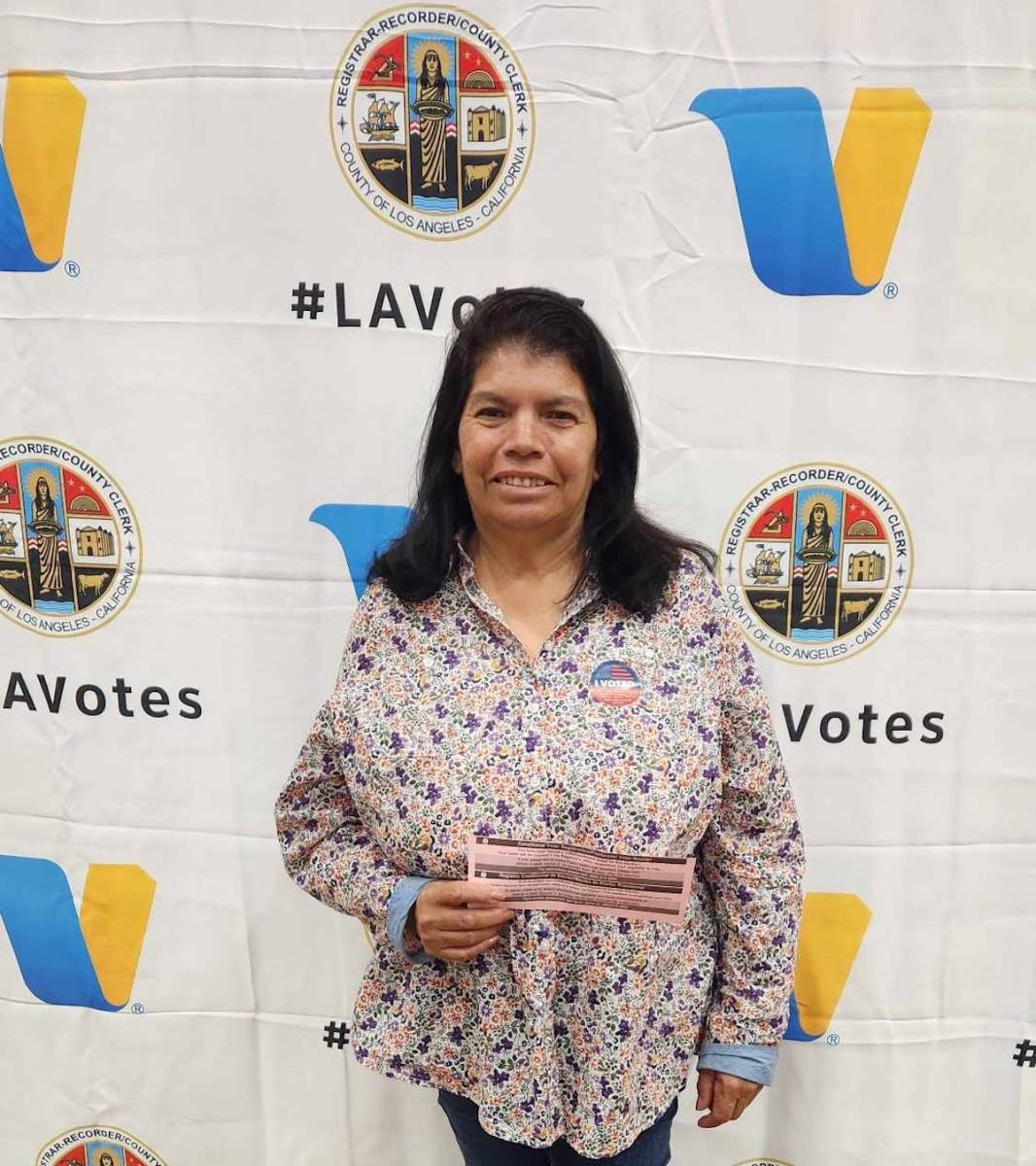 La emoción de los nuevos ciudadanos por salir a votar en las elecciones ...