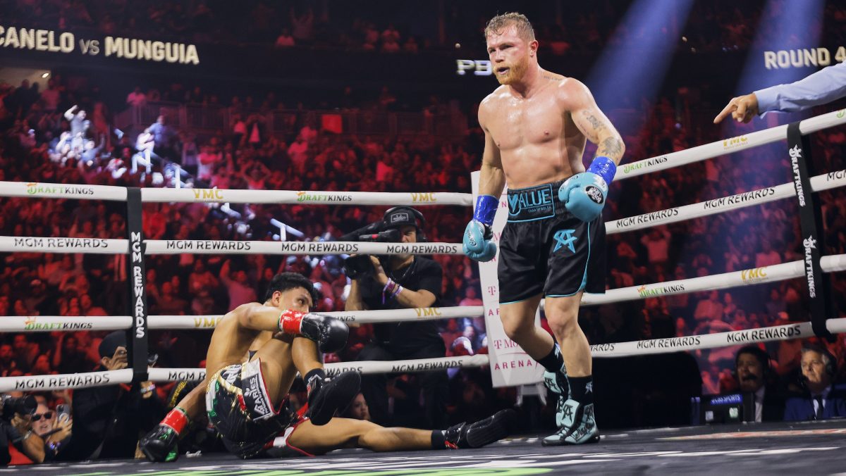 Canelo Álvarez reta desde el ring a David Benavídez tras vencer a Jaime ...