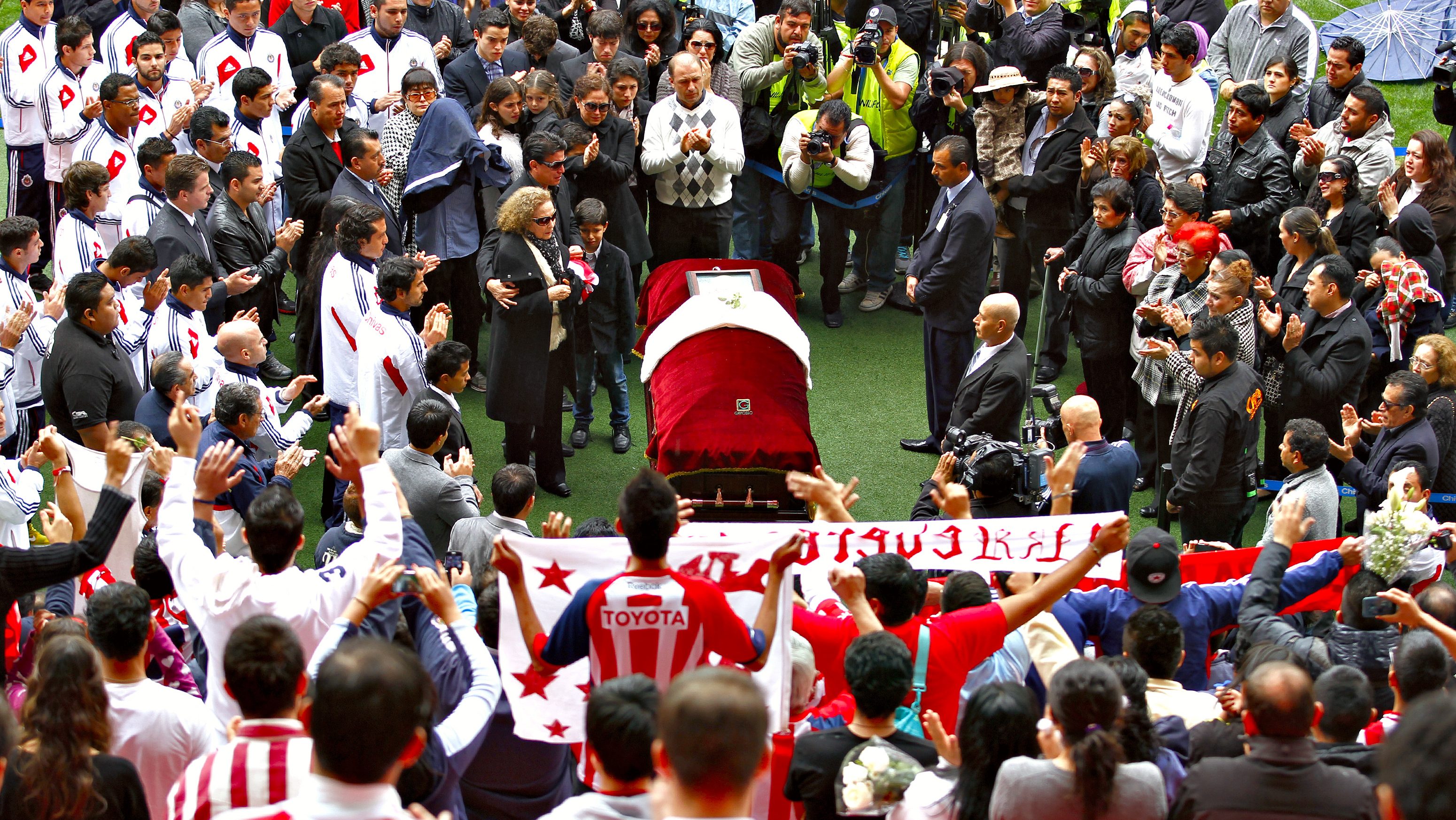 Muere leyenda de Chivas; fue miembro importante del Campeonísimo - La ...