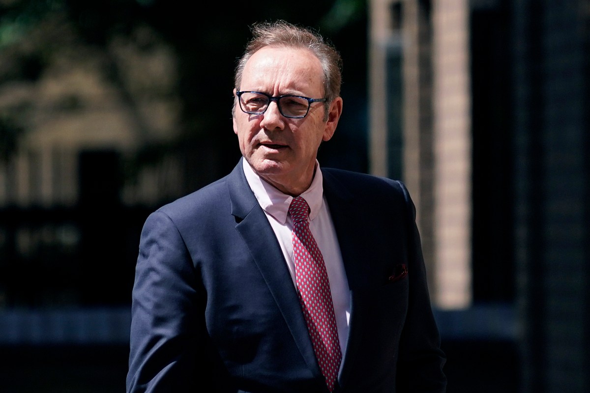 Venden en $6 millones de dólares antigua mansión de Kevin Spacey en ...