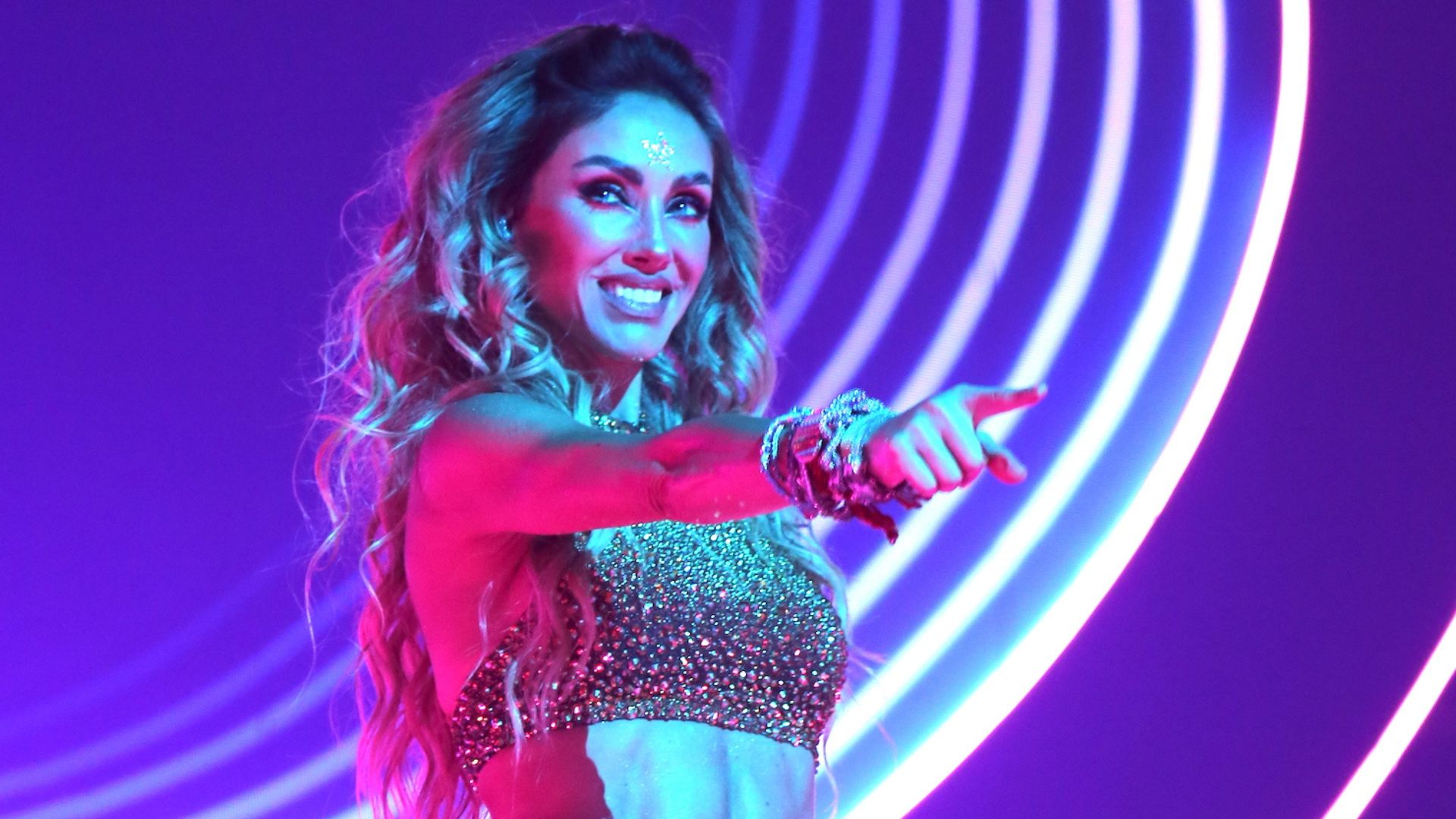 Anahí rompe el silencio: Así vive su regreso a la televisión tras 12 ...