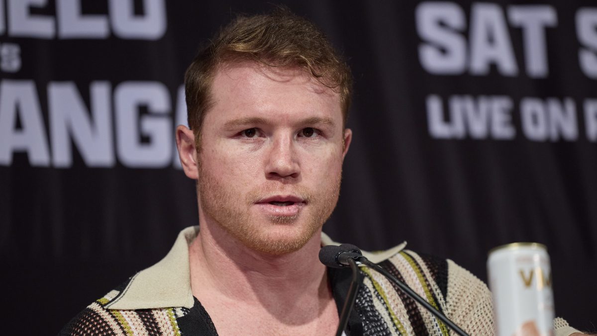 Canelo Álvarez cree que Crawford debería seguir en 147 libras - La Opinión