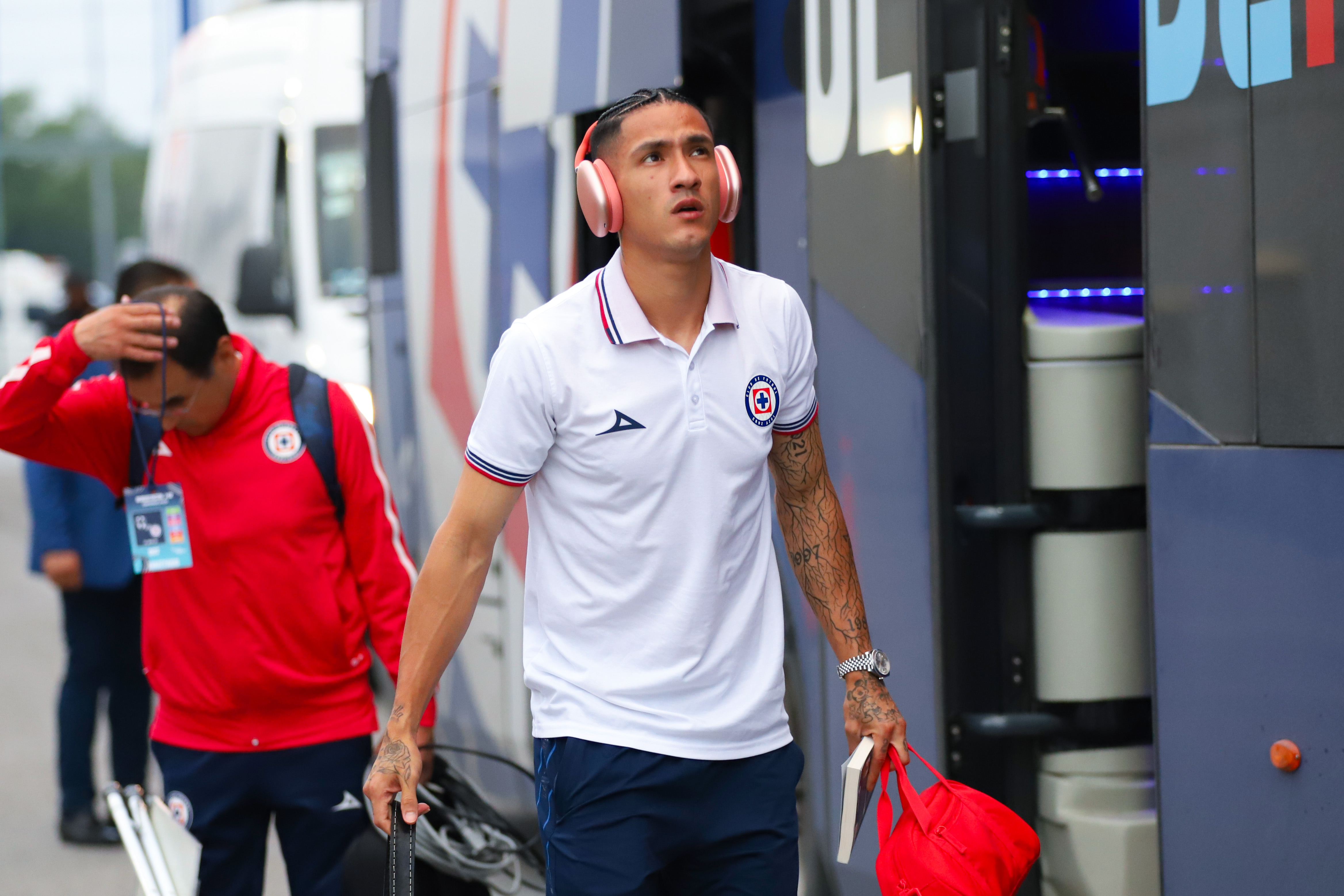 Uriel Antuna y las razones de su salida de Cruz Azul - La Opinión