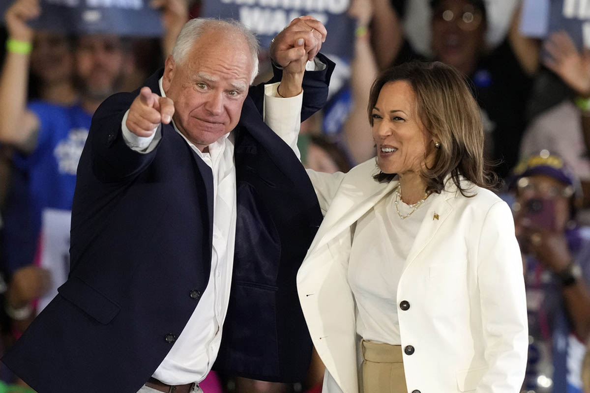 Campaña de Harris-Walz reporta casi un millón de dólares por venta de ...