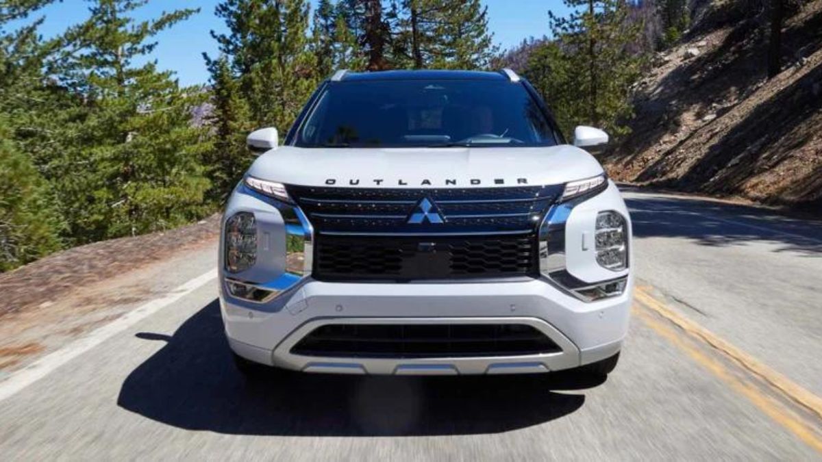 El Mitsubishi Outlander PHEV 2024 figura en otros mercados - La Opinión