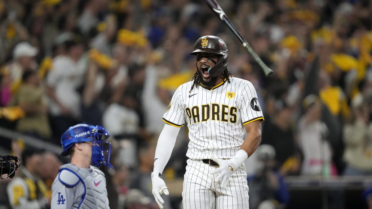 Fernando Tatis Jr. sigue haciendo historia en playoffs a costa de los ...