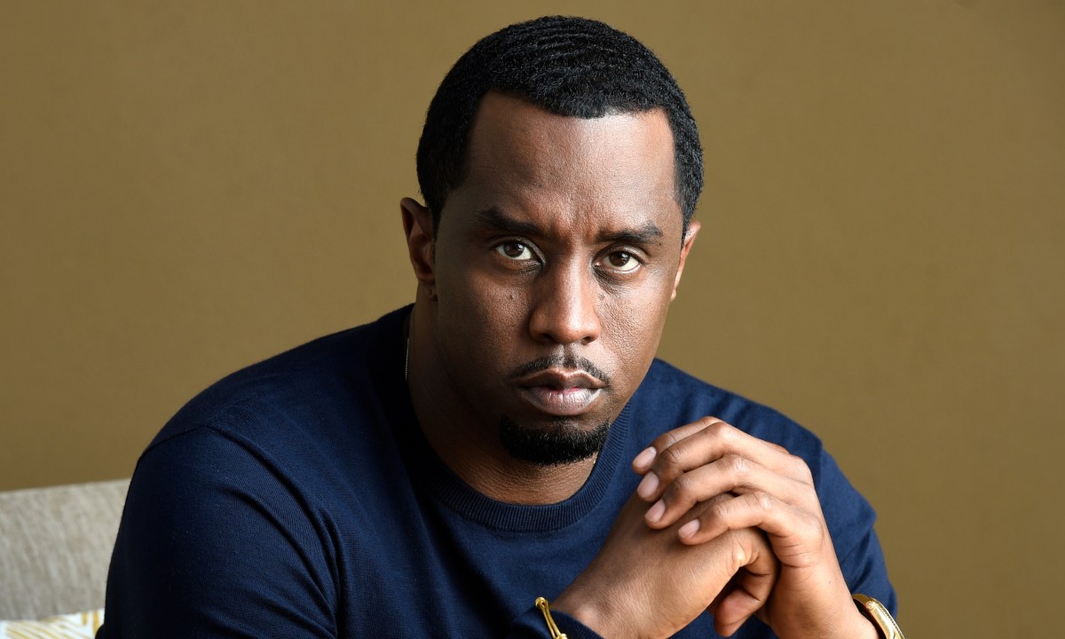Sean "Diddy" Combs dice que el gobierno filtró a medios video de Cassie ...