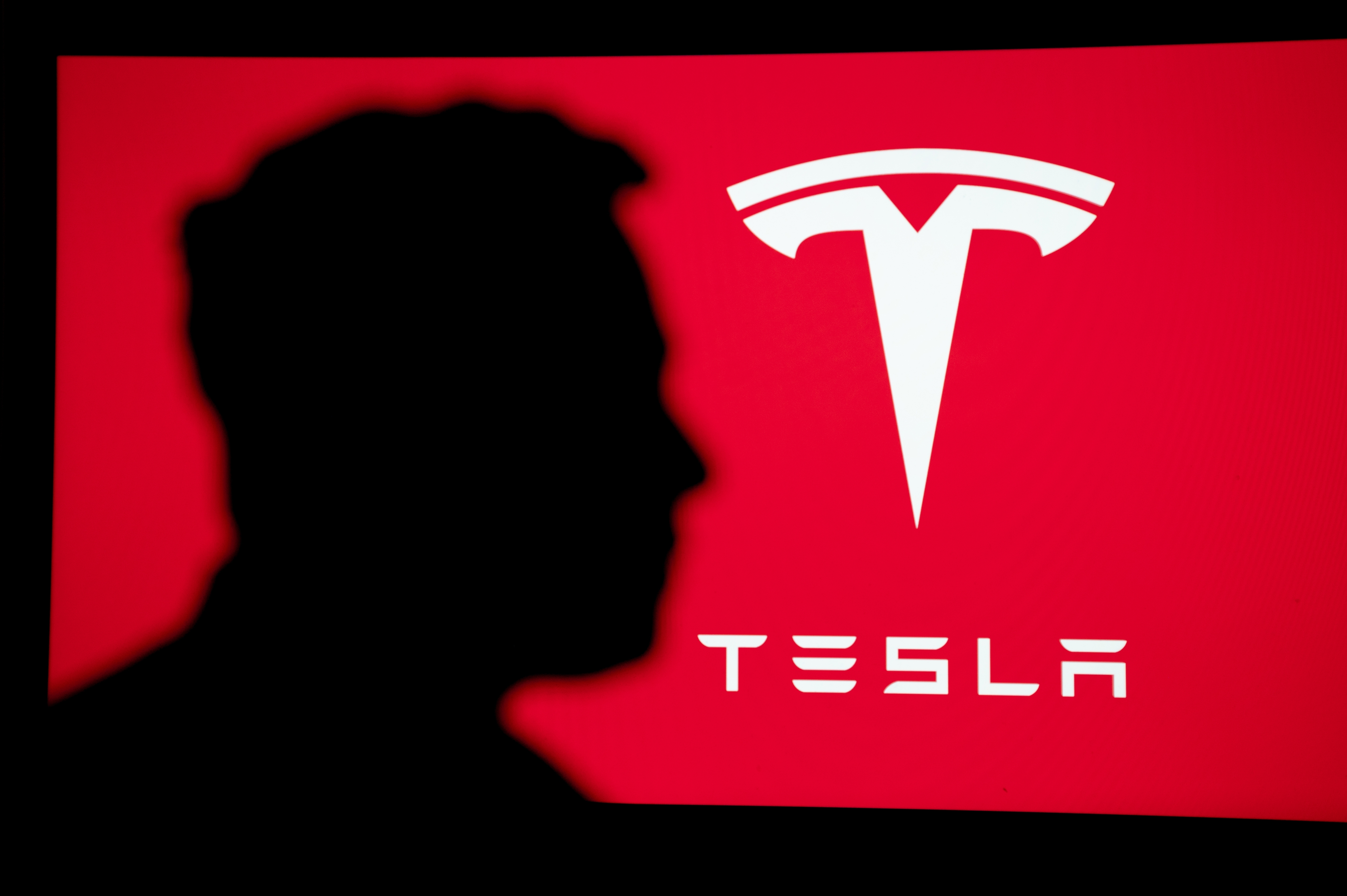 Elon Musk sorprende con nuevos modelos de autos y robot inteligentes ...